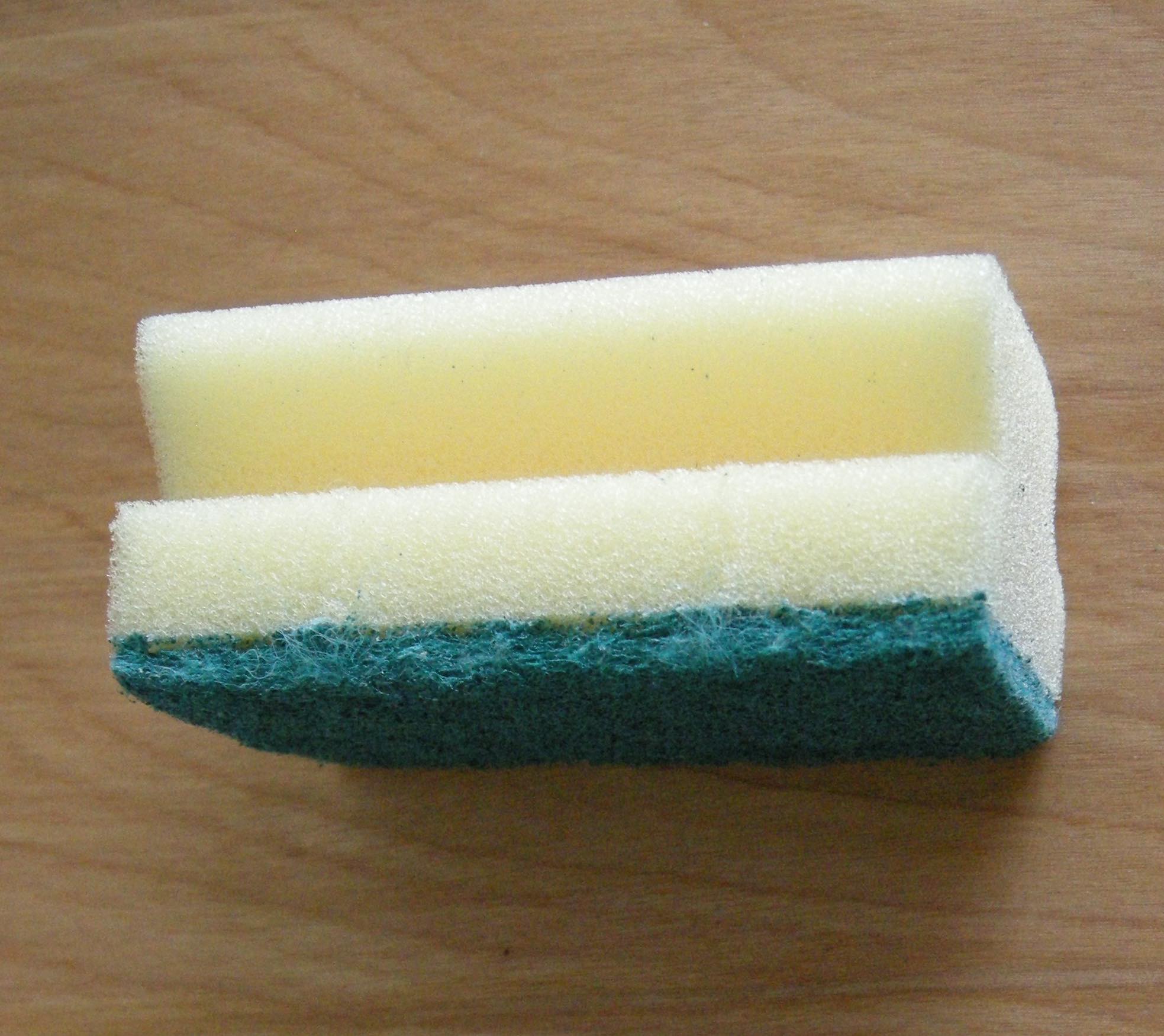 Dirty habits: sponge scourer addiction – Sophie Atherton